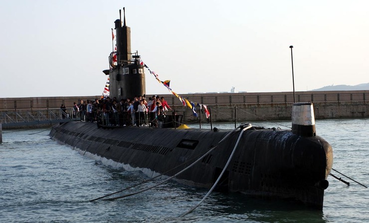 로미오급 잠수함(Romeo class submarine. Project 633. Type 033) : 네이버 블로그