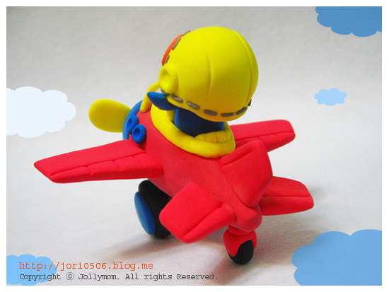칼라클레이로 비행기 타고 있는 뽀로로 만들기 : 네이버 블로그