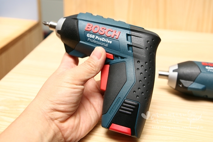 작지만 강한 쉽고 간편한 세계적인 베스트셀러 보쉬전동공구 리튬이온 충전스크류드라이버 IXO II PRO 3.6V : 네이버 블로그