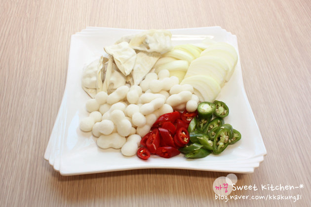 부대찌개 만드는 법 얼큰한 찌개가 생각나는 날 부대찌개 네이버 블로그