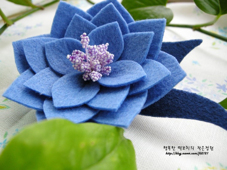 파란 꽃 머리핀 만들기 악세사리 펠트공예 펠트 소품 펠트 꽃 네이버 블로그