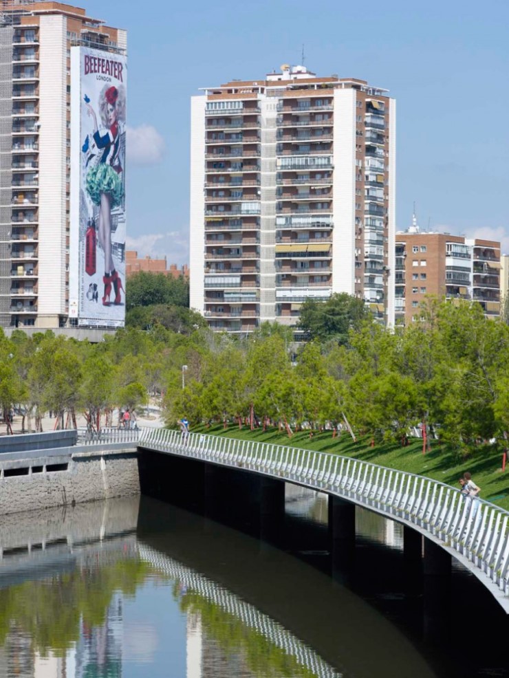 Madrid-Rio Project / mrío partners and architects West 8 : 네이버 블로그