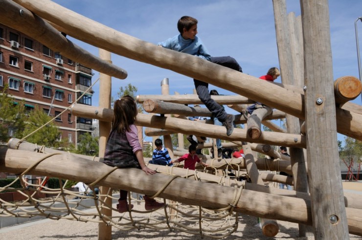Madrid-Rio Project / mrío partners and architects West 8 : 네이버 블로그