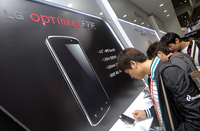 LG전자, KES 무대로 3D 토털 솔루션 펼쳐 : 네이버 블로그