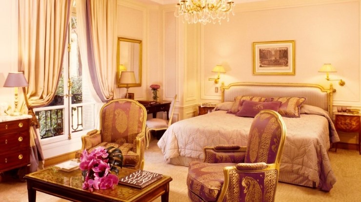 에펠 탑이 바로 보이는 럭셔리 호텔, 호텔 플라자 아테네 패리스 (The Hotel Plaza Athenee Paris ...