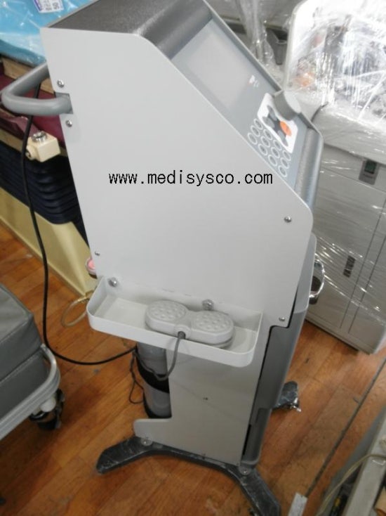 중고의료기 극초단파 치료기 모델명은 Biowave Hm 801 이고 제조사는 한일 입니다 상태 아주 좋습니다