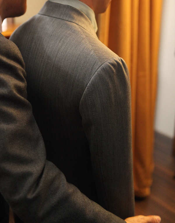 회색 솔라로(gray solaro) - 부담스럽지 않은 태양의 원단. : 네이버 블로그