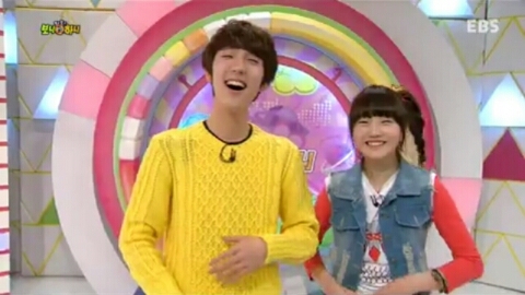 ebs 생방송 톡톡 보니하니 이지은 안재성(2013년4월9 일 화요일 방송 스샷) : 네이버 블로그