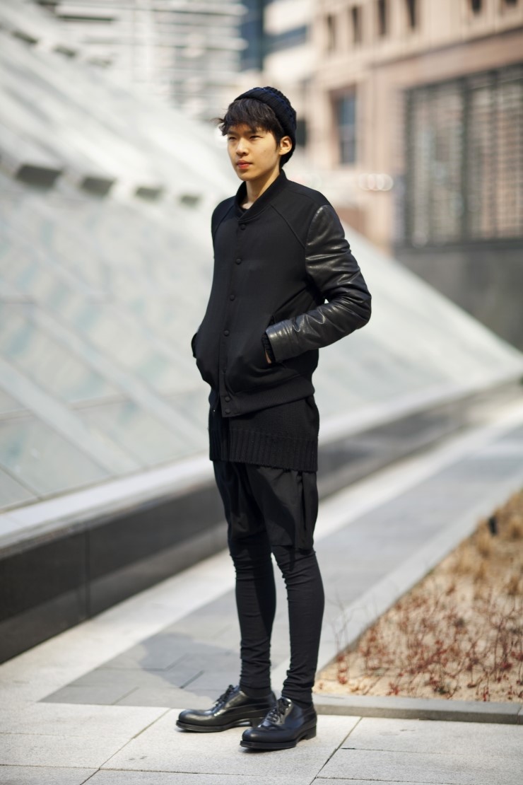 Street Photo- 친근한 이웃 - Apr. 2013. BEAR MAN : 네이버 블로그