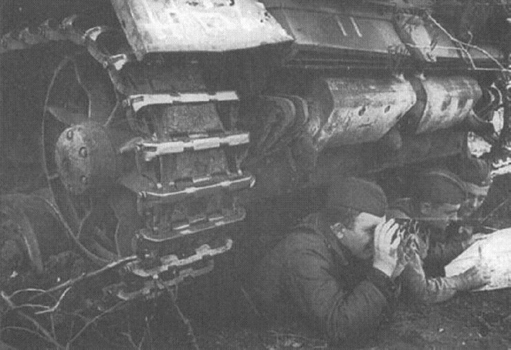 전차병들의 전차 방어 야영[Tank Crew's Tank defence bivouac] : 네이버 블로그