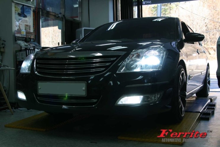 르노삼성 SM7 뉴아트 전조등 순정 HID 6000K,미등 LED 화이트 및 20W LED 안개등 교체 후기. 순정 HID와 LED 안개등의 색상차이는 얼마나 같아질수 ...