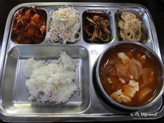 단체급식병원급식김치순두부국오징어떡볶음천사채샐러드연근강정고추튀각 네이버 블로그