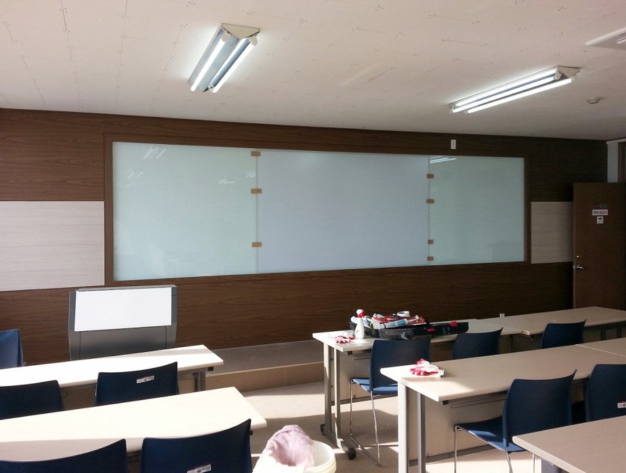경일대학교 경찰학과 영사용 무반사 스크린 유리칠판 인테리어형 스크린유리칠판 스크린유리보드 유리보드 유리칠판 칼라유리칠판 투명