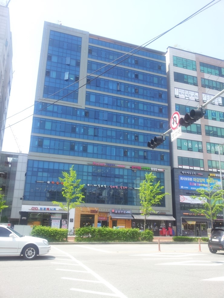 서울시 강동구 강일동 큐브 풀옵션 버스정거장 바로 앞 상일역에서 삼성엔지니어링에서 강일동 첨단산업단지에서 하남미사지구에서 가까운