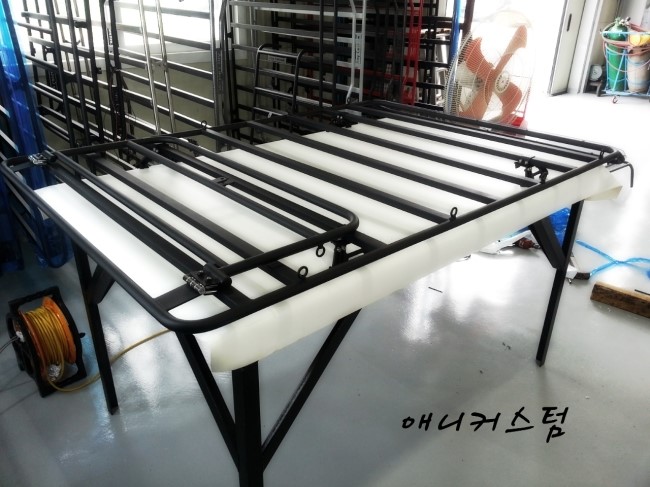 투산 루프렉 평판바디 레이튜닝루프케리어루프렉케리어바스켓사이드어닝락슬라이더애니커스텀사이드발판rv코란도c겔로퍼