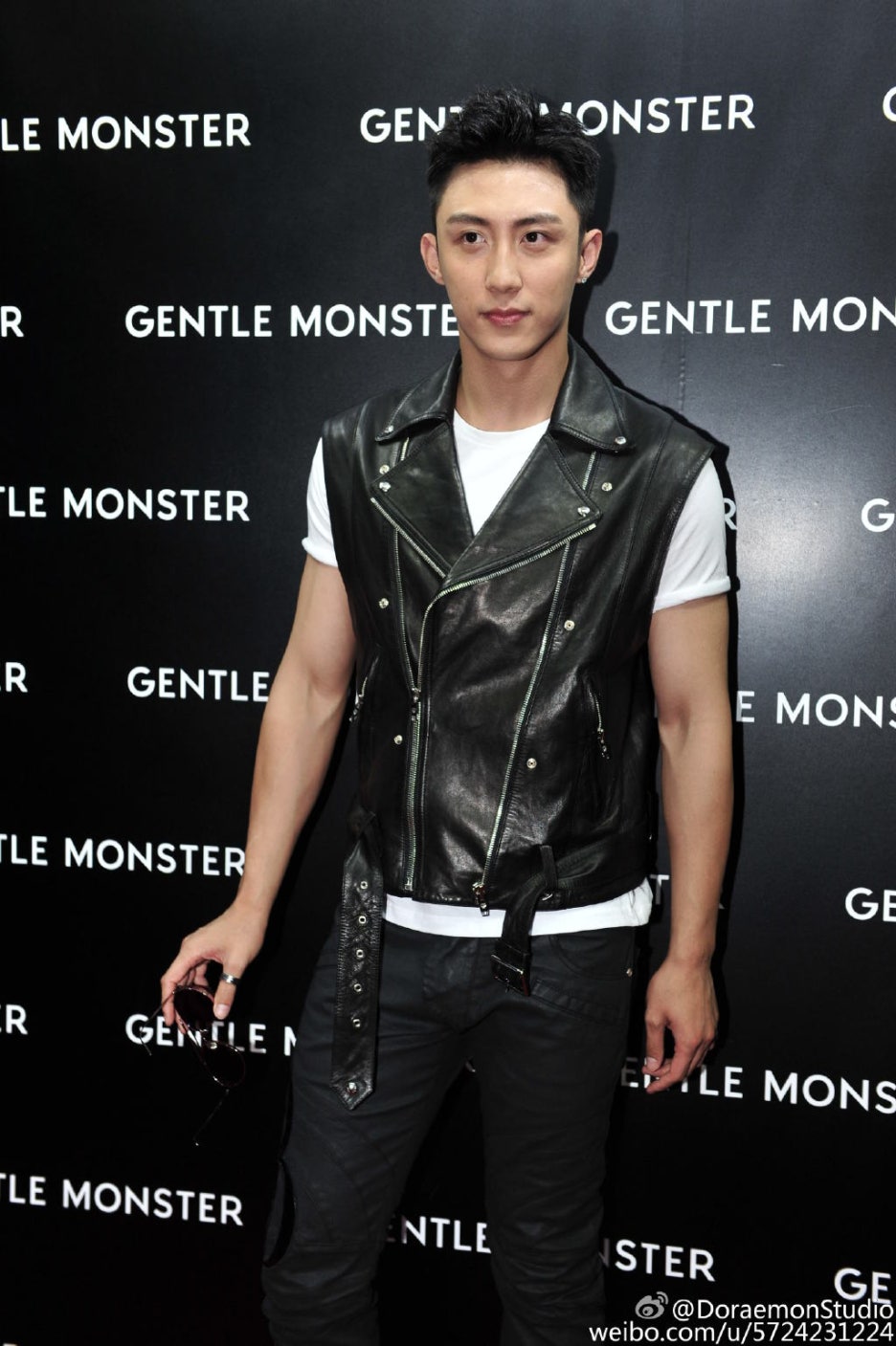 160527 북경 GENTEL MONSTER개점 행사 참석 : 네이버 블로그