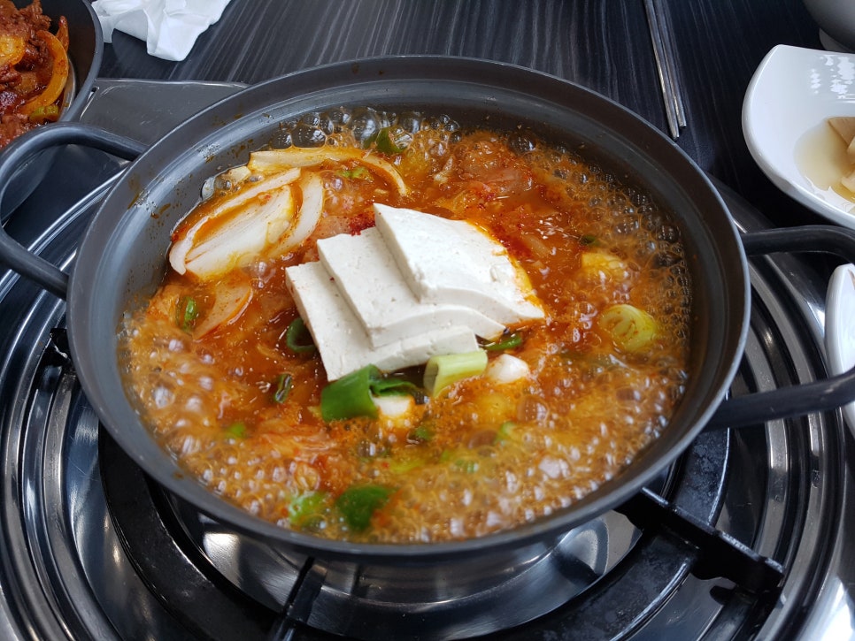 진주맛집충무공동 예향정 쌈싸먹는 김치찌개 진주혁신도시 맛집 네이버 블로그