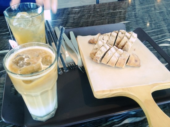 [부산맛집여행] 부산카페추천 카페페윤 후기! CAFE YOON : 네이버 블로그