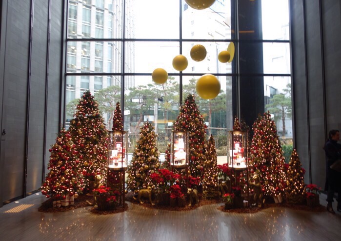 [포시즌스호텔] 크리스마스 트리 , 컨펙션스 : 네이버 블로그