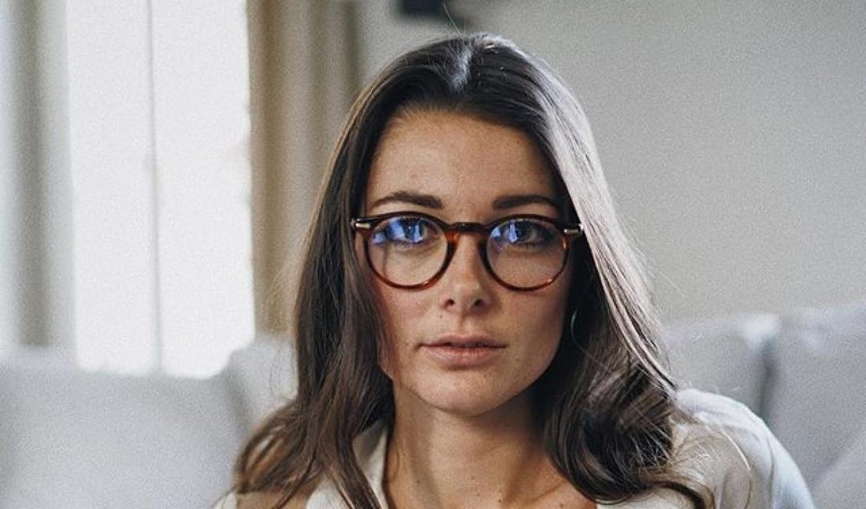 여성분들을 위한 동그란 뿔테안경을 추천해드립니다. 물론 남성도 OK-! FRANK CUSTOM x SFM : 네이버 블로그