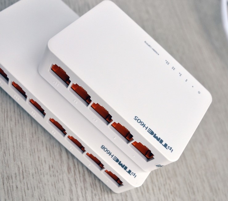 유무선공유기와 어울리는 스위칭허브 ipTIME H605, ipTIME H608 : 네이버 블로그