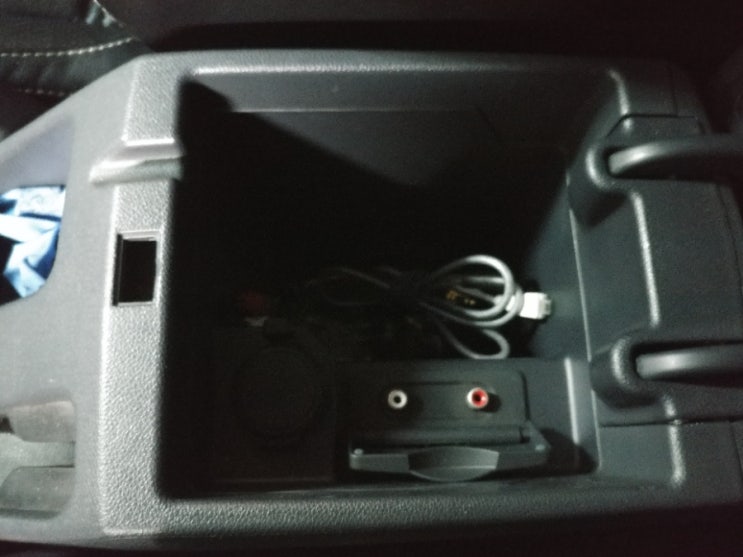 QM5 오디오 USB 추가 - 코스모모터스 : 네이버 블로그