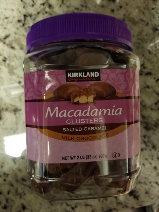 코스트코 커클랜드 마카다미아 클러스터 쏠티드 카라멜 밀크 초콜릿 Kirkland Macadamia Clusters