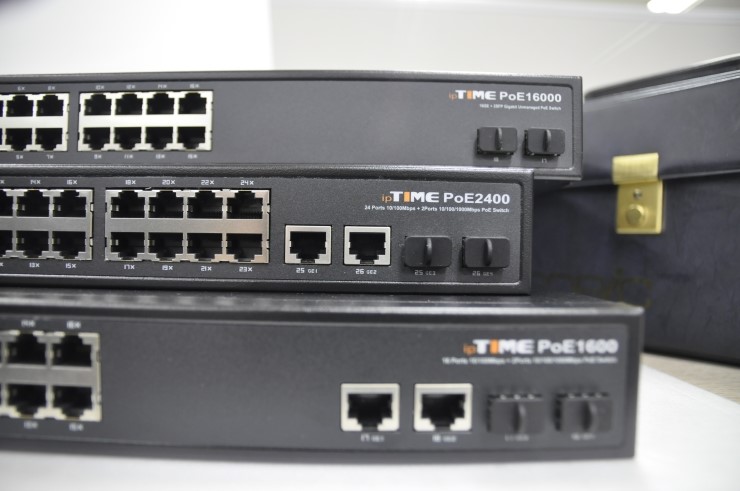 ipTIME PoE 스위칭 허브 PoE1600, PoE2400 그리고 기가 스위칭 허브 PoE1600 : 네이버 블로그