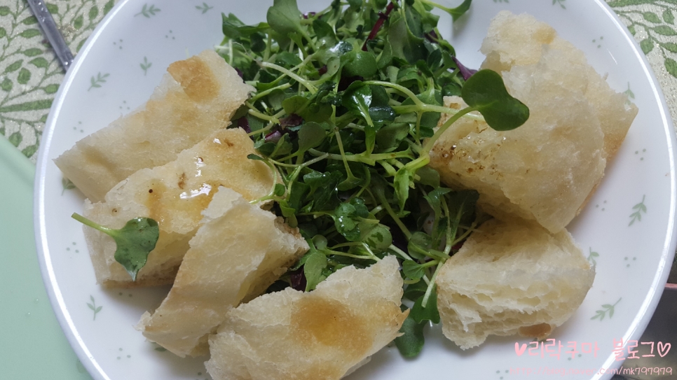 치아바타 샐러드 w 폴앤폴리나 : 네이버 블로그