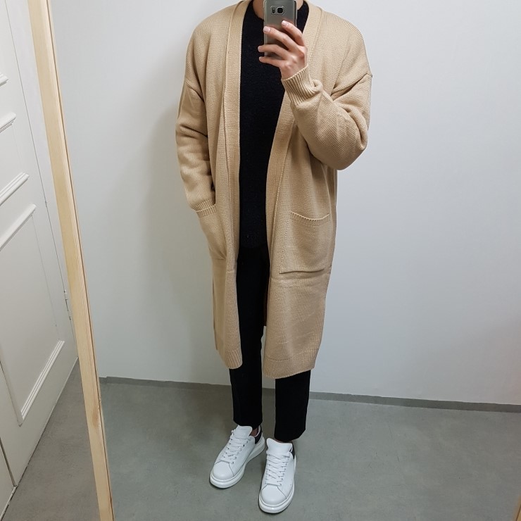 베이지 남자 롱가디건 코디오버핏 부클니트슬랙스알렉산더맥퀸st 오버솔 스니커즈 유뱅의 데일리룩 블로그 네이버 블로그