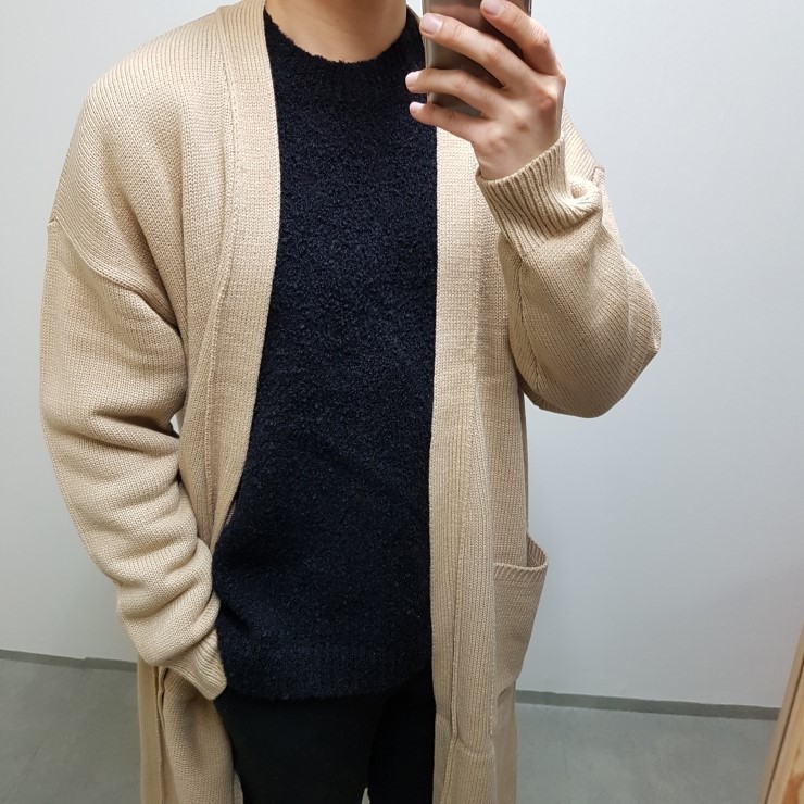 베이지 남자 롱가디건 코디오버핏 부클니트슬랙스알렉산더맥퀸st 오버솔 스니커즈 유뱅의 데일리룩 블로그 네이버 블로그