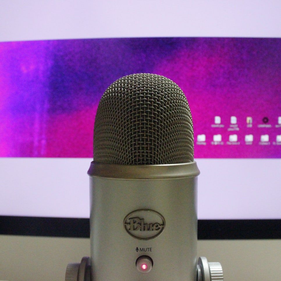 블루예티 마이크의 몸 수색을 해보았다 Blue Yeti Usb 콘덴서 마이크 실버 색상 리뷰 블루예티 마이크 리뷰 네이버 블로그