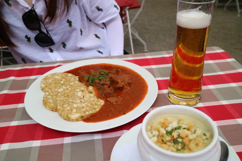 동유럽자유여행 오스트리아 할슈타트 맛집 Brau Gasthof 굴라쉬 포테이토스프 네이버 블로그
