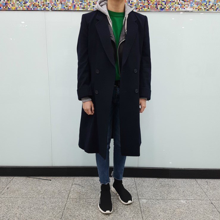 남자 마가렛호웰 에코백 코디롱코트유니클로 후드집업라이더자켓녹색니트밑단컷팅진발렌시아가 스피드러너 유뱅의 데일리룩 블로그