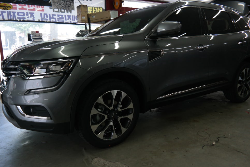 QM6 레이노 썬팅 블랙박스 PPF 보호필름 트렁크 리드까지~ 신차패키지 작업은 의정부 전문 점에서~ : 네이버 블로그