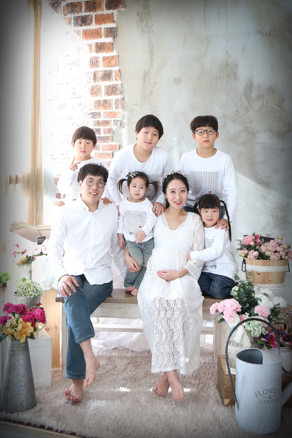 다둥이네 여섯째 출산전! 진짜 마지막 만삭사진 -파프리카 스튜디오 에서 : 네이버 블로그