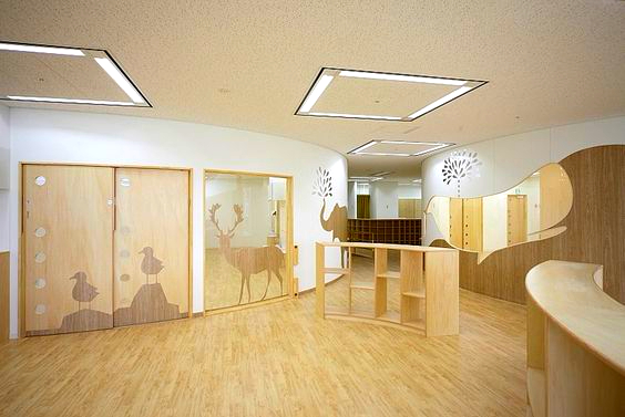 학교 인테리어 원목을 사용한 학교유치원어린이집 인테리어 리모델링 시공사례 나무재질사용따뜻한느낌 학교원목인테리어