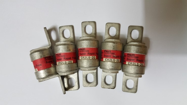 FUJI FUSE.. BLA003 3A, CR2LS-20 20A, CR2L-100G 100A, CR6L-30 30A, CR6L ...