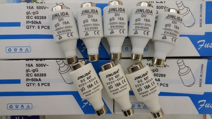 JINLIDA FUSES E16 ND 1A~30A, E16 DI 1A~30A E27 DII 2A~25A, E33 DIII 35A ...
