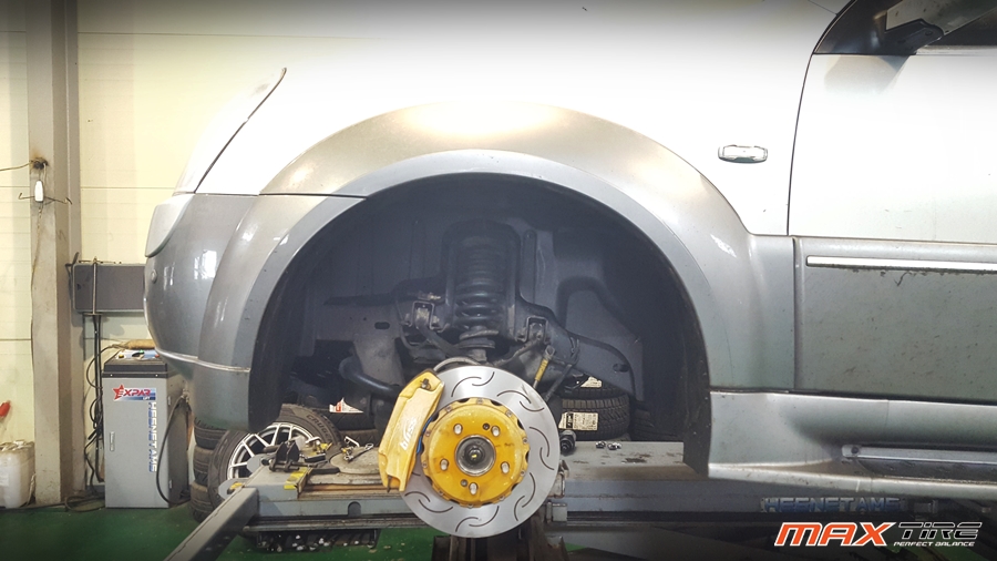 쌍용 렉스턴 페달 및 핸들 떨림 저더현상, 디스크 연마 및 지맥스 브레이크 패드 교환 / 오산 맥스타이어 : 네이버 블로그