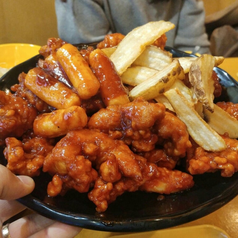 동래치킨 하앍! 매콤매콤 깐부치킨 ! 음~ 츽킨~ : 네이버 블로그