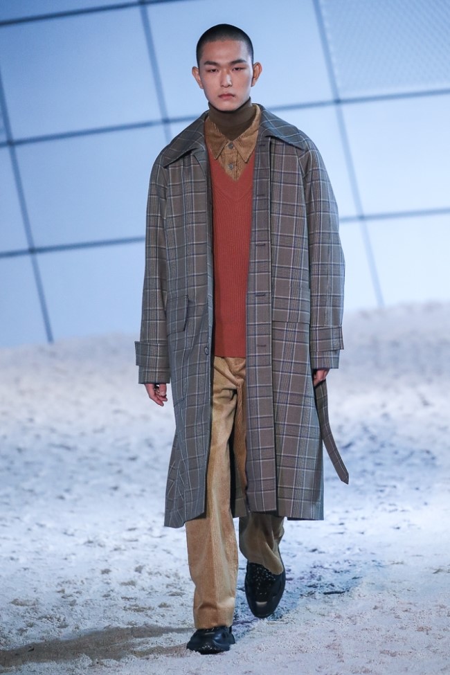 서울패션위크 디자이너 우영미 솔리드옴므 2019 Ss Collection 네이버 블로그