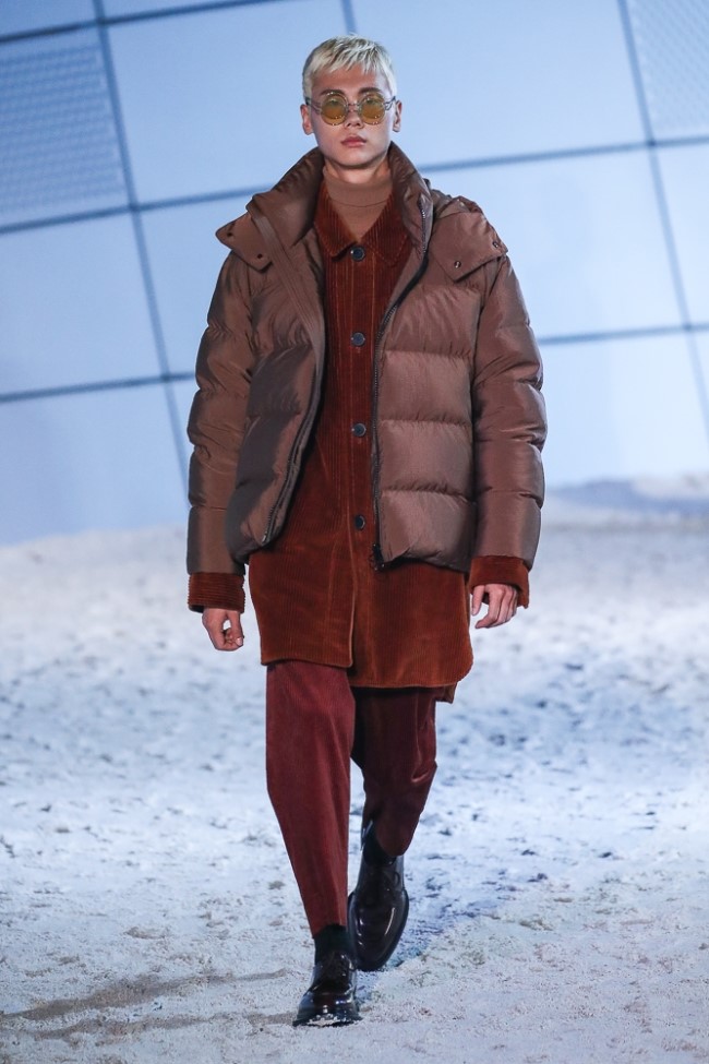 서울패션위크 디자이너 우영미 솔리드옴므 2019 Ss Collection 네이버 블로그