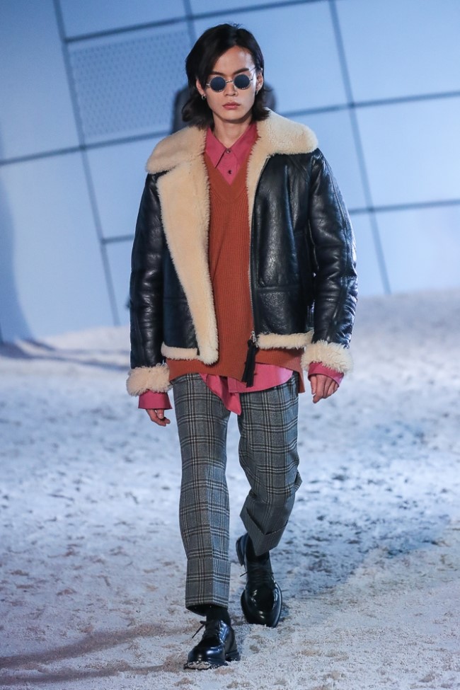 서울패션위크 디자이너 우영미 솔리드옴므 2019 Ss Collection 네이버 블로그