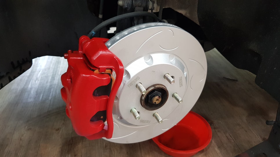 LF소나타 REBS 2P 브레이크로 업그레이드 : 네이버 블로그