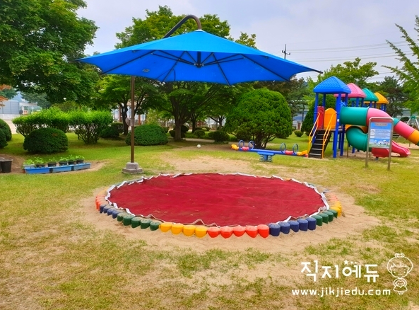 모래놀이터 안전경계석모래놀이터 색동안전경계석 유치원모래놀이터설치 유치원모래놀이장설치 유치원물놀이대호스 유치원물호스 물놀이호스