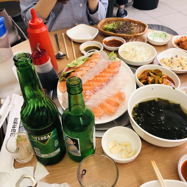 사당 사당역 5번출구 횟집 모임 장소로 적합한 속초 어시장 후기 네이버 블로그