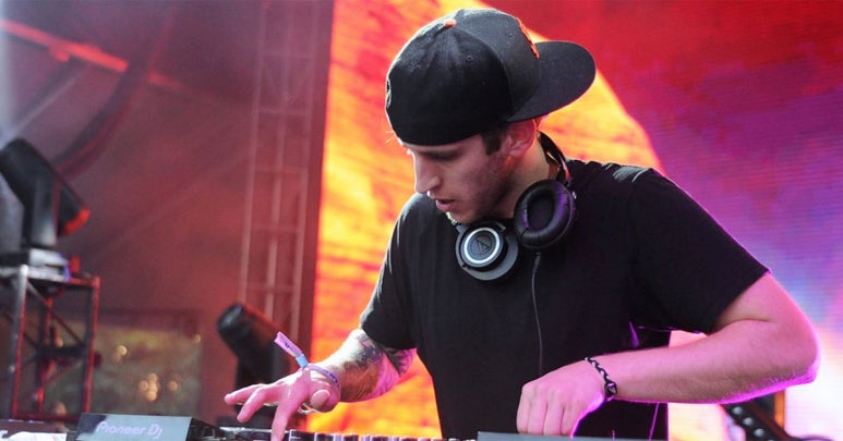 ILLENIUM - Crashing (ft. Bahari) [가사 해석] : 네이버 블로그