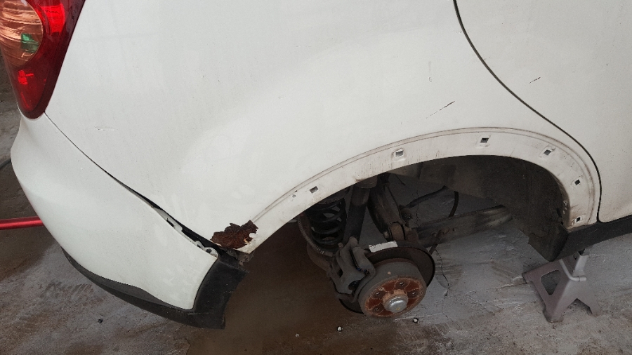 코란도C 자동차 휀다 부식수리 깨끗하게 작업완료!! : 네이버 블로그