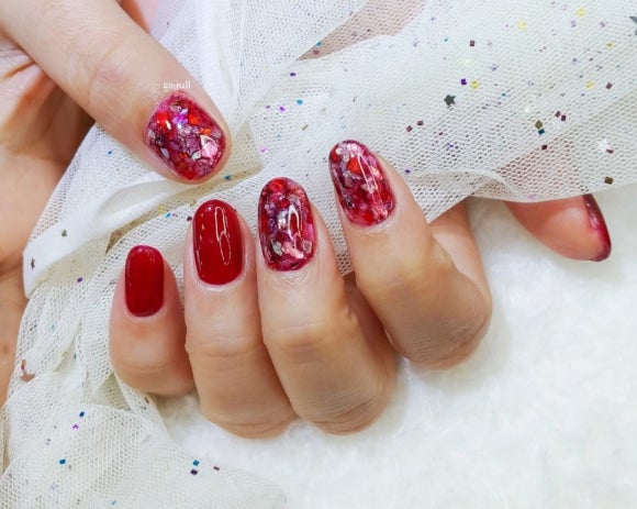 2019 젤네일디자인 가을네일컬러 버건디컬러에 잘어울리는 화려한 자개네일했어요 네이버 블로그